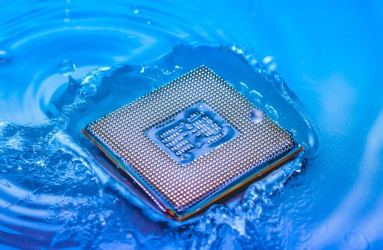 Direct-to-Chip Liquid Cooling for Data Centers: Enhancing Efficiency ...